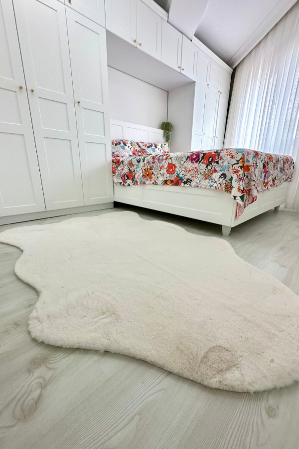 Meloni Cream Washable Plush Shaggy Post - Unique Rug Store